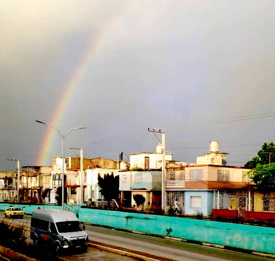 CESARON LAS LLUVIA Y EL VIENTO Y SALIÓ UN ARCOIRIS SOBRE HOLGUÍN ...
