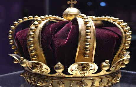 LO ESPERABAN REY DE REYES Y SERVIR FUE SU REINAR | HOLGUÍN CATÓLICO